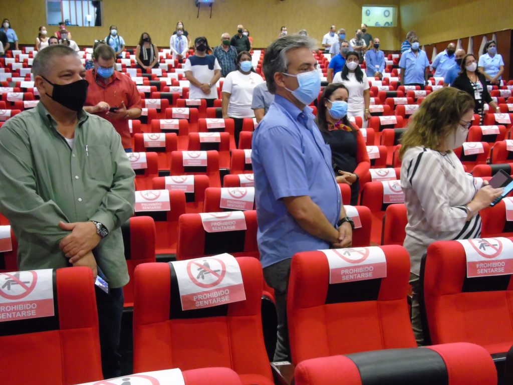 REALIZAN EN EL MINCOM ACTO CONMEMORATIVO POR EL DÍA DEL TRABAJADOR DE ...